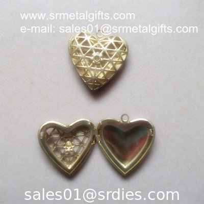 Copper mesh flower photo locket Pendant, DIY brass hollow heart locket necklace supplier