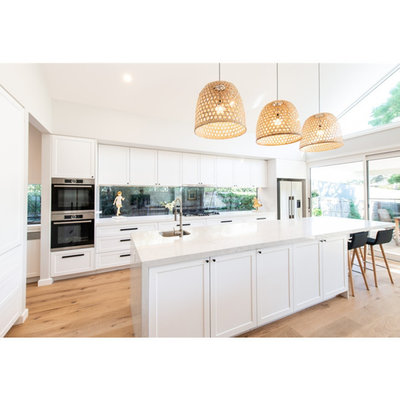 Painting MDF Lacquer Kitchen Cabinets Design U shaped Free Standing Kitchen Cabinets