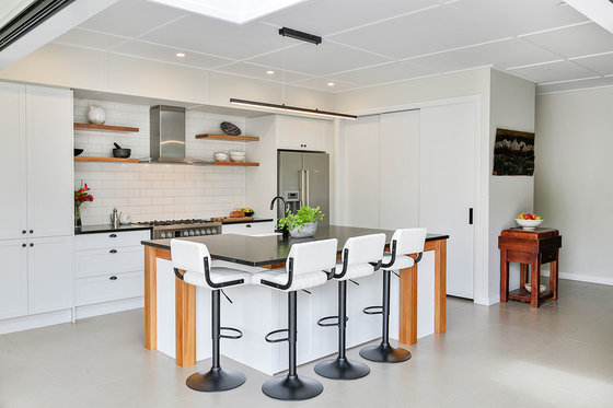 Thermofoil White Kitchen Cabinets Assembled White Thermofoil Kitchen Cabinets