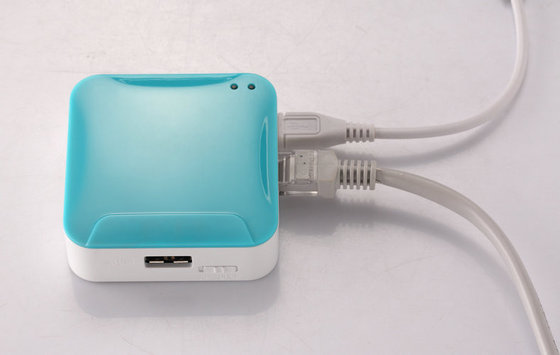Fashion Mini Power Bank 3G Wifi Router 1800mAh for Emergency