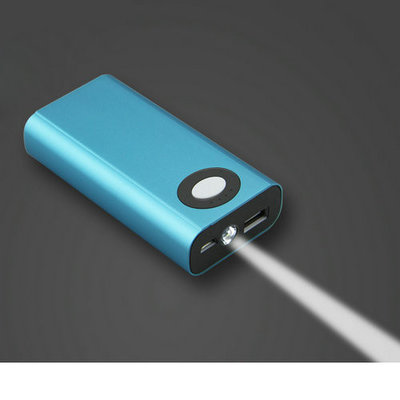6000MAH 큰 수용량 똑똑한 전화 세륨/RoHS/FCC를 위한 휴대용 USB 힘 은행은 찬성했습니다