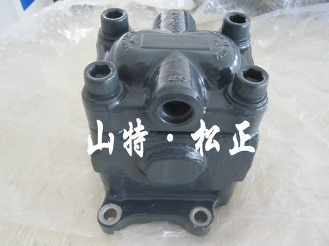Japan excavator parts pc130-7 PILOT VALVE 702-16-01542
