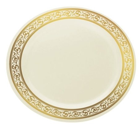 White and Clear Plastic Plates