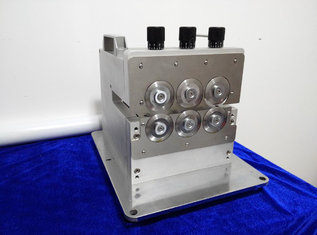 China PCB Depanelizer Motorized PCB Separator  PCB Depaneling For CE ISO Certification supplier