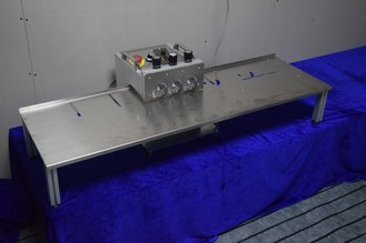 China LED Strip PCB Depanelizer With High Speed Steel Blades For LED Lighting supplier