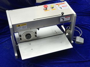 China PCB Depanelizer With Linear Circular Blades For SMT Machinery supplier