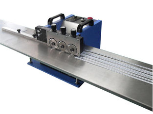 China LED Strip PCB Depaneler With Six High Speed  Steel Blades PCB Cutting Separation supplier