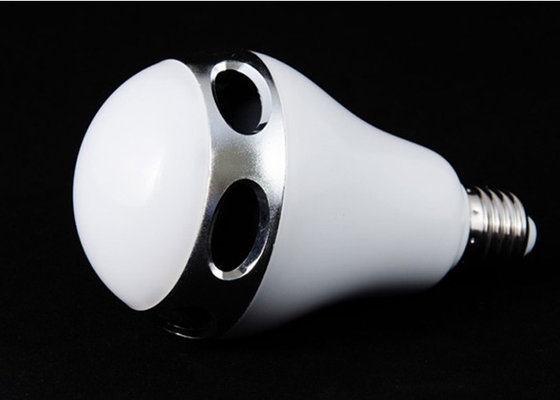 Small Smart Led Light Bluetooth Speaker Wireless Lamp , Colorful Light 6W