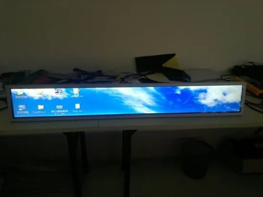21.5 막대기 LCD 디스플레이 500-700 니츠 12V 1GB 렘이 인치 1/3 특별한 크기에 의하여 기지개했습니다