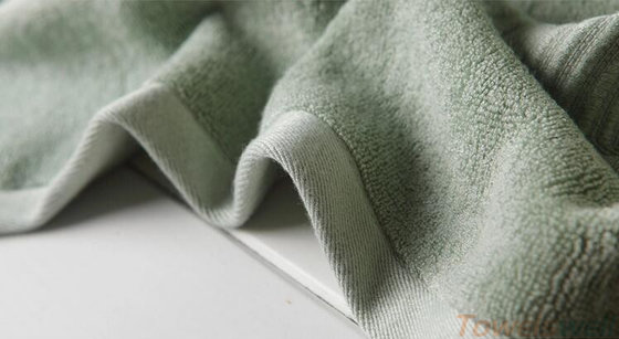 Lint Free Ultra Soft  Drying fast Super Absorbent Bamboo Bath Towels