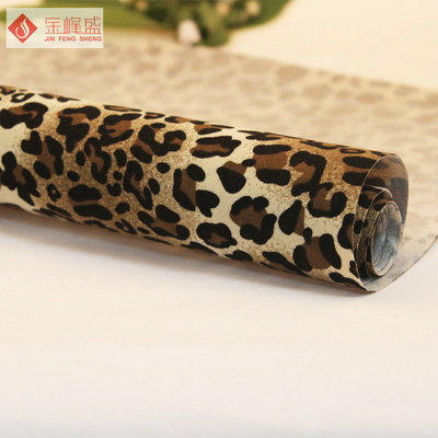 Leopard Printed Polyester Non Woven Flock Velvet Fabric With Soft Plush