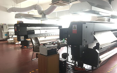 Changzhou Phoneto Advertising Display Equipment Co., Ltd. ligne de production en usine