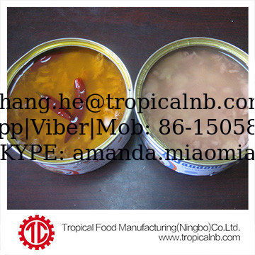 Canned tuna fish in oil and chilli