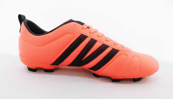 Customized Outdoor Soccer Cleats With PU Upper/TPU FG Ground