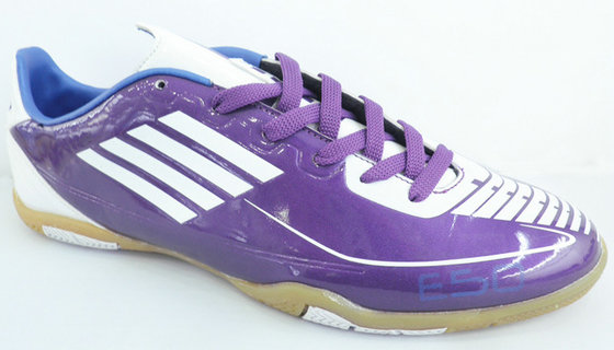 Famous Brand Designer Indoor Outdoor Football Spike Soccer Shoes With Customized Colors And Logos