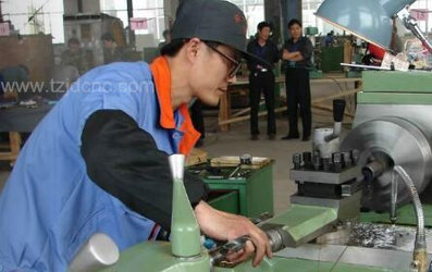 Tengzhou Jianda CNC Machine Co., Ltd