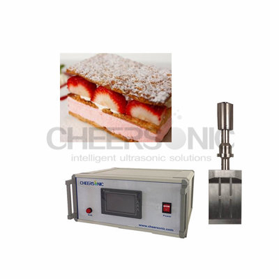 UFC152 no noise Pastry Cutting Machine With Ultrasonic Cutting Tool , 1200 Watt