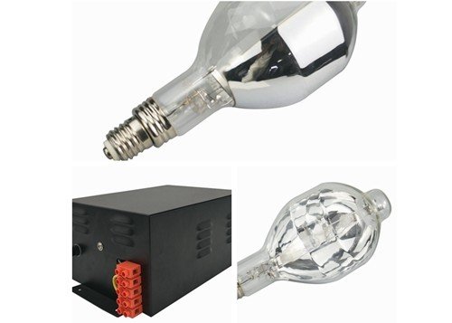 China Easy Operation Metal Halide Lamp Maximize Light Utilization With Inner Coating supplier