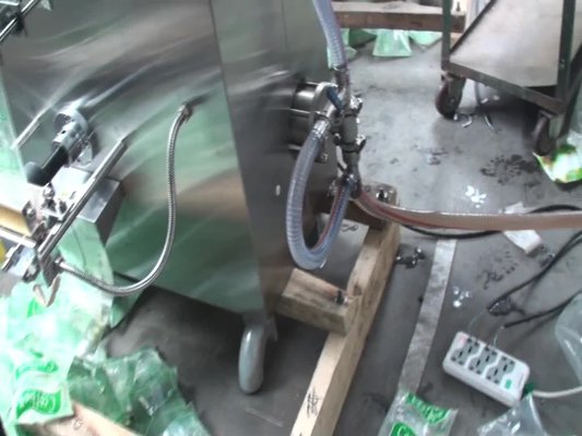 UMEO Low cost automatic liquid plastic sachets drinking mineral water bag filling and packing machine price supplier