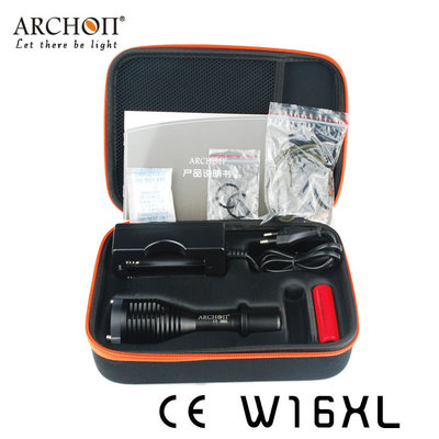 860 Lumens W16XL Waterproof 100 Meter Rechargeable Diving Flashlight 6500K