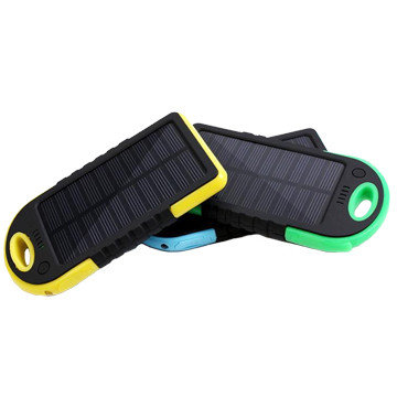 Black 4000mAh Solar Panel Power Bank , Emergency Portable Charger