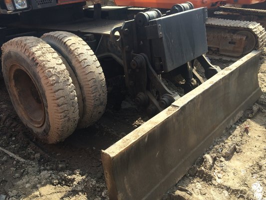 Hitachi ZX160W Used Wheel Excavator 17300kg Used Excavating Equipment