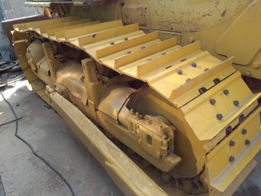 CAT D6 Used Caterpillar Bulldozer With Ripper , Second Hand Construction Machinery