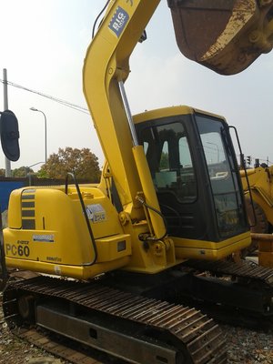 6 ton komatsu PC60 excavator sed komatsu PC60-7 excavator