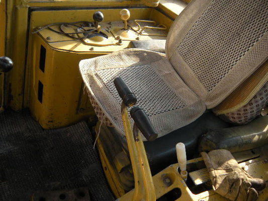 Bulldozer Caterpillar D9N Used 18184  Hours , Used Earthmoving Equipment 
