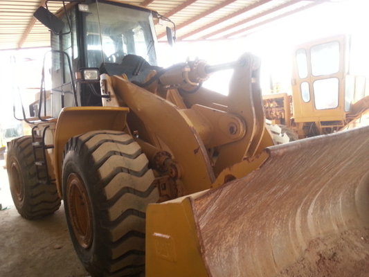 Used Heavy Construction Equipment Caterpillar 966G  Wheel Loader Year 2005 Japan