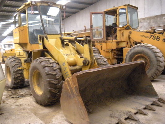 Komatsu WA100-1 Used Wheel Loader  year 2000 used 8282 hours