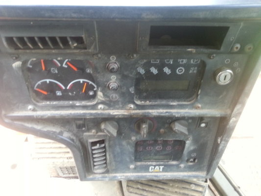 D6R LGP Used Caterpillar Bulldozer year 2005  20 ton CAT dozer