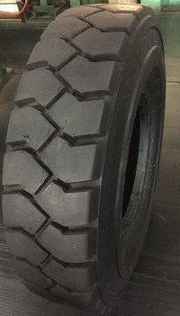 5.00-8 6.00-9 7.00-9 6.50-10 Off the Road Tires Industrial Forklift Tires Bias Belted Tyres OTR Tyres