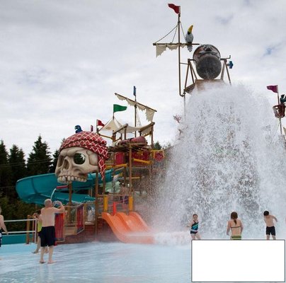 Skull Style Water Playground Equipments With fiberglass water slide and water play