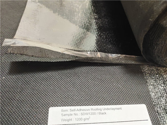 Lightweight Self Adhesive Roof Underlayment Stronger Polyester Non Woven Surface