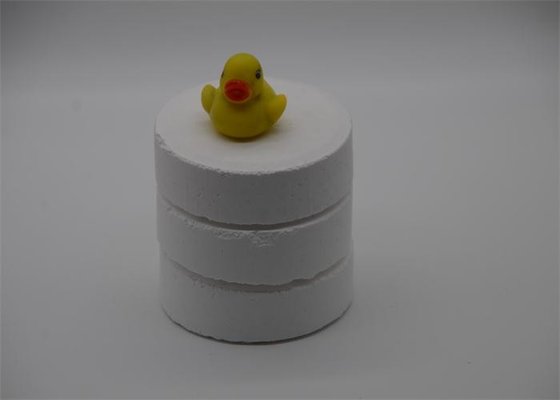 Sustancias químicas Trichloroisocyanuric blancas de la piscina de las tabletas del ácido TCCA 90