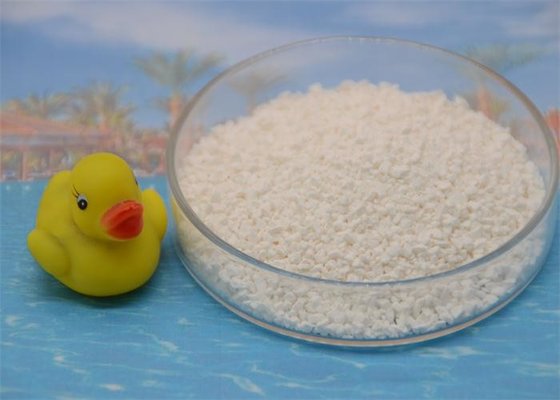 Sustancias químicas TCCA granular Adalah del tratamiento de aguas de la piscina certificado para la piscina