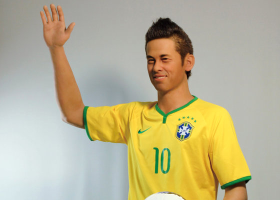 Statue realistiche della cera della celebrità/figura di cera su ordinazione di Neymar Da Silva