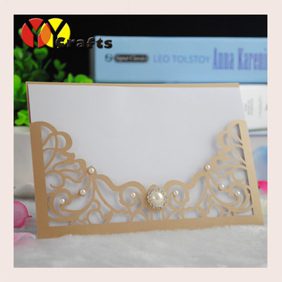 Cheap beautiful pocket custom size and color wedding invitation cards with pearls from china