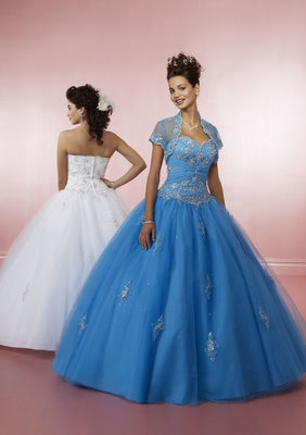 rpom dress. prom gown