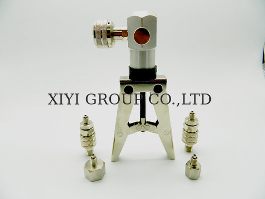 Portable hand pump pressure calibrator