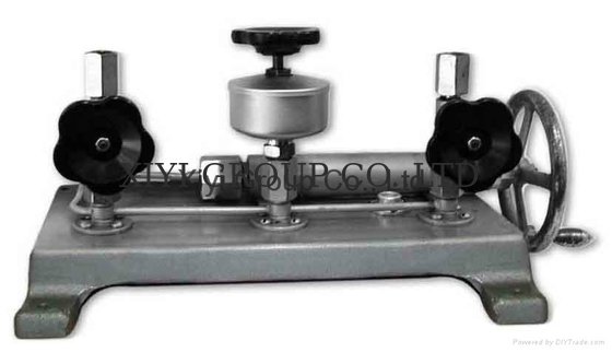 Precision Pressure Gauge Standard Device
