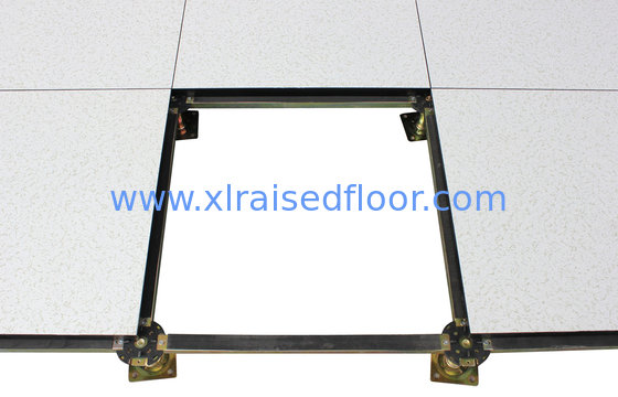 HPL Coated Calcium Sulphate Raised Floor Material 600*600*32mm