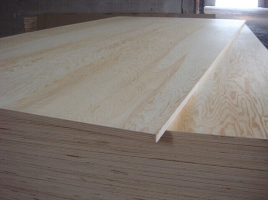 12mm 4X8 High-Grade Radiation Pine Plywood