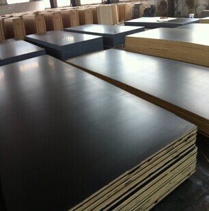 Factory Direct Sales Post Forming Brown/Black 18mm 4X8 Film Faced Plywood for Building Materials