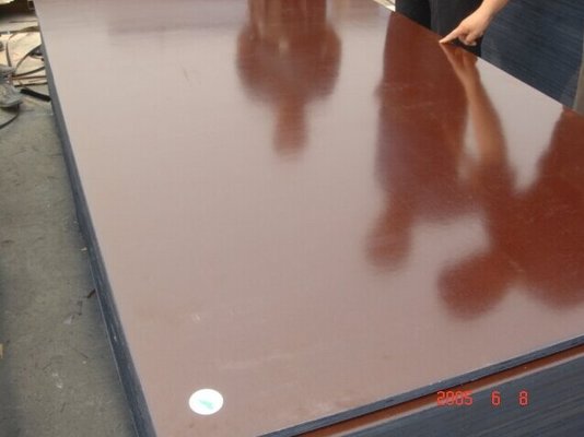 Factory Direct Sales Post Forming Brown/Black 18mm 4X8 Film Faced Plywood for Building Materials