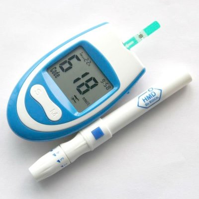 Digital Blood Glucose Monitors with free Test Strips and Lancets