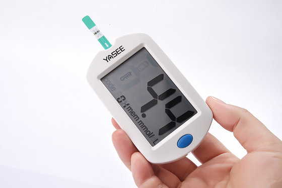 Automatic Coding Blood Glucose Monitoring with 10 foil strips and 10 lancets