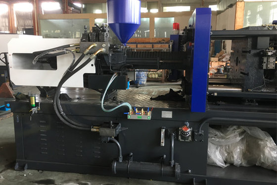 Largest Auto Injection Molding Machine / Injection Making Machine 800mm Table Height