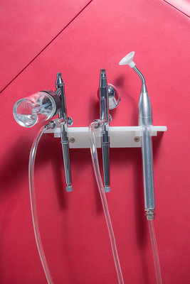 Multifunctional Hyperbaric Oxygen Jet Facial Machine 300 - 500mm Jet Distance